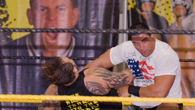 PWPIX.NET : Pro Wrestling Pix : Mason Ryan